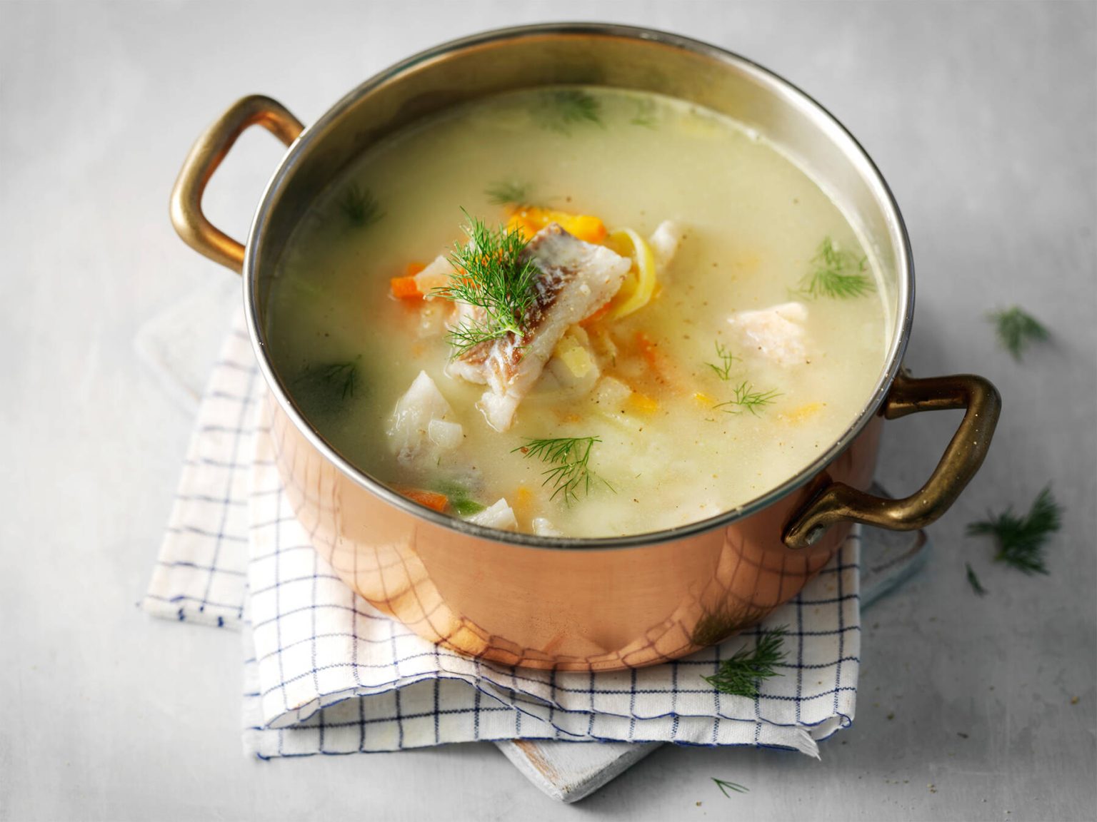 Kesäiset kalatacot - Valio