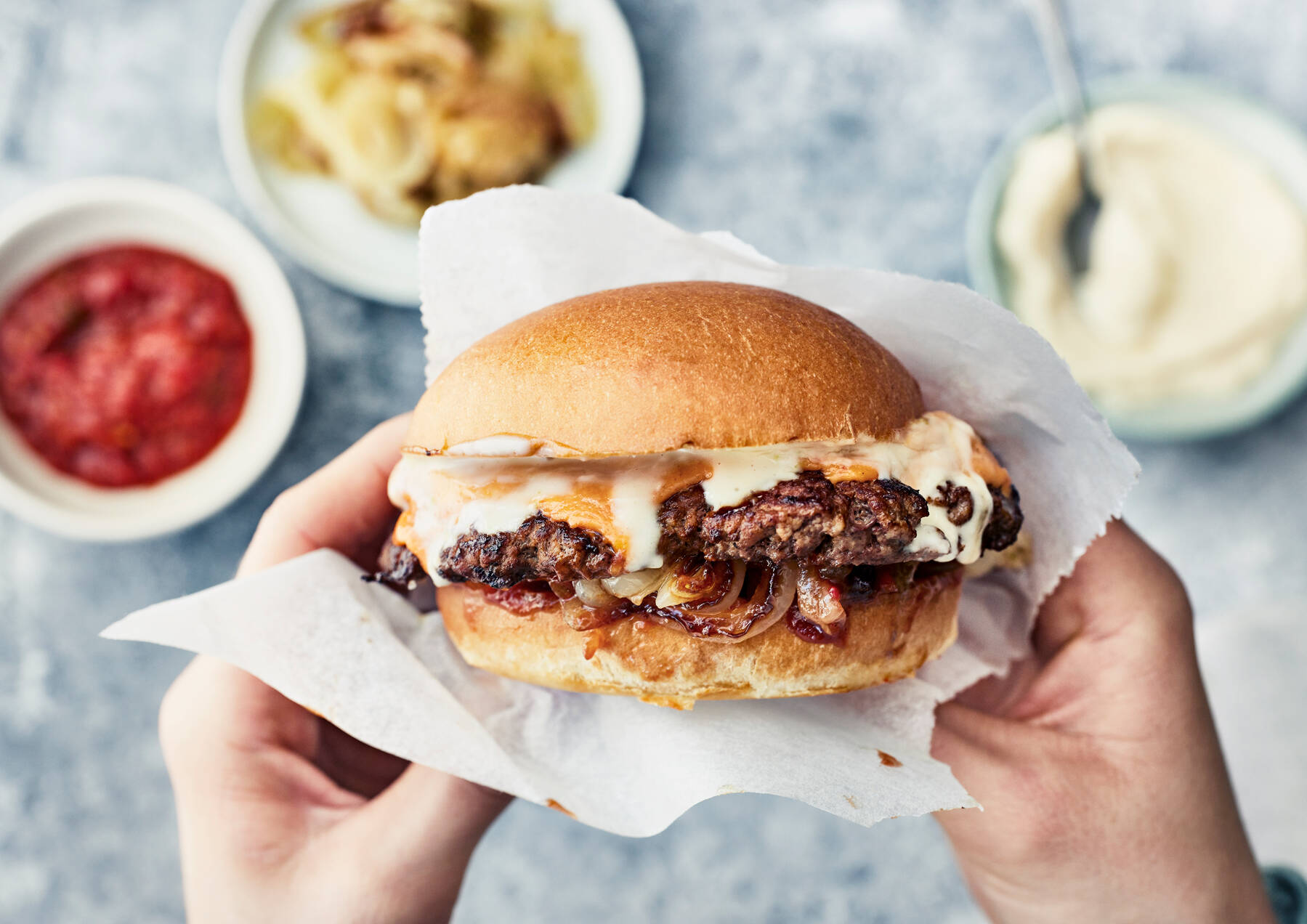 Cheddar Smash Burger - Valio