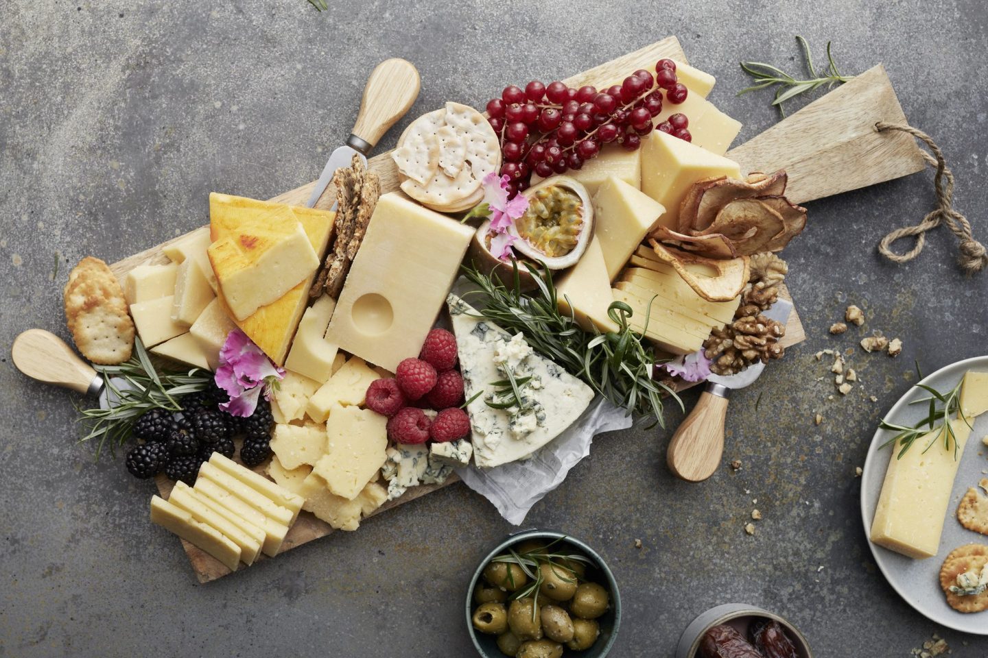 Valio Oltermanni® Cheddar juusto - Valio