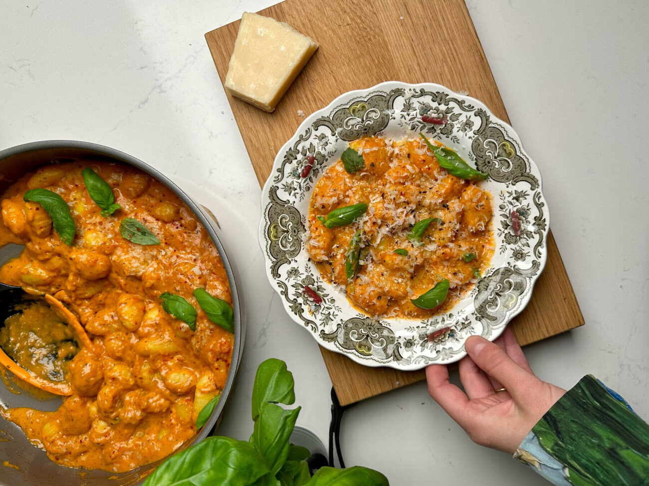 Imanin ja Leenan suolakurkku pickle dip - Valio