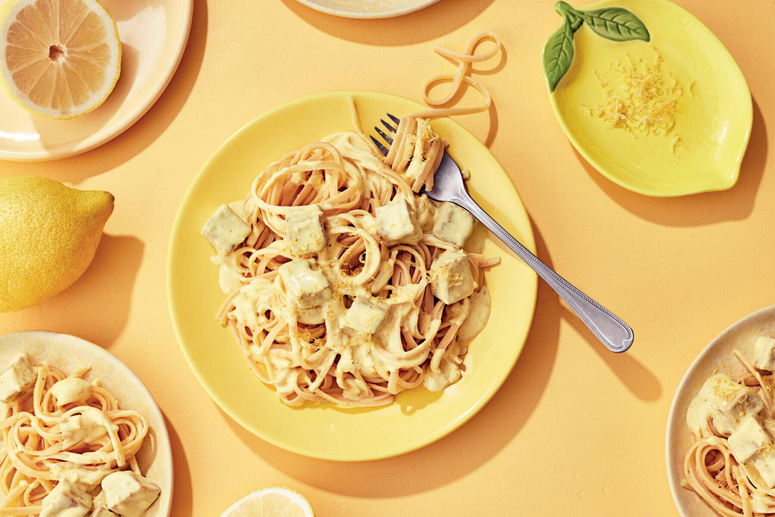 Pasta carbonara eli italialainen pekonipasta - Valio