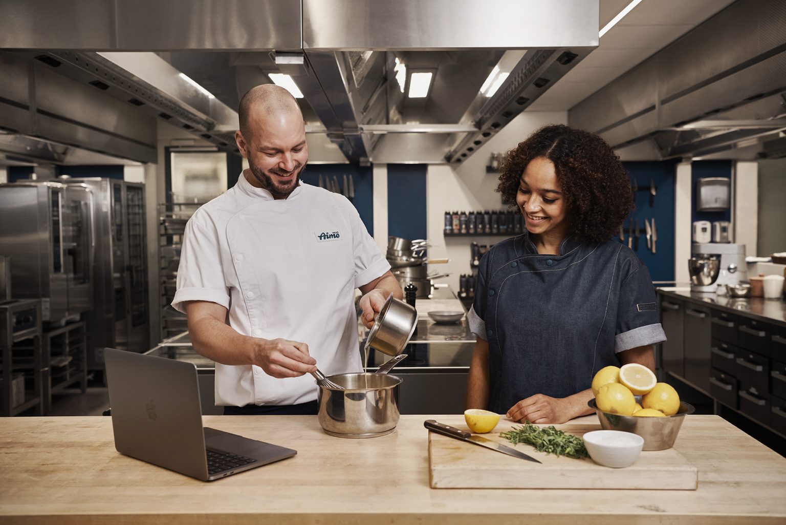 Yhteystiedot - Valio Aimo