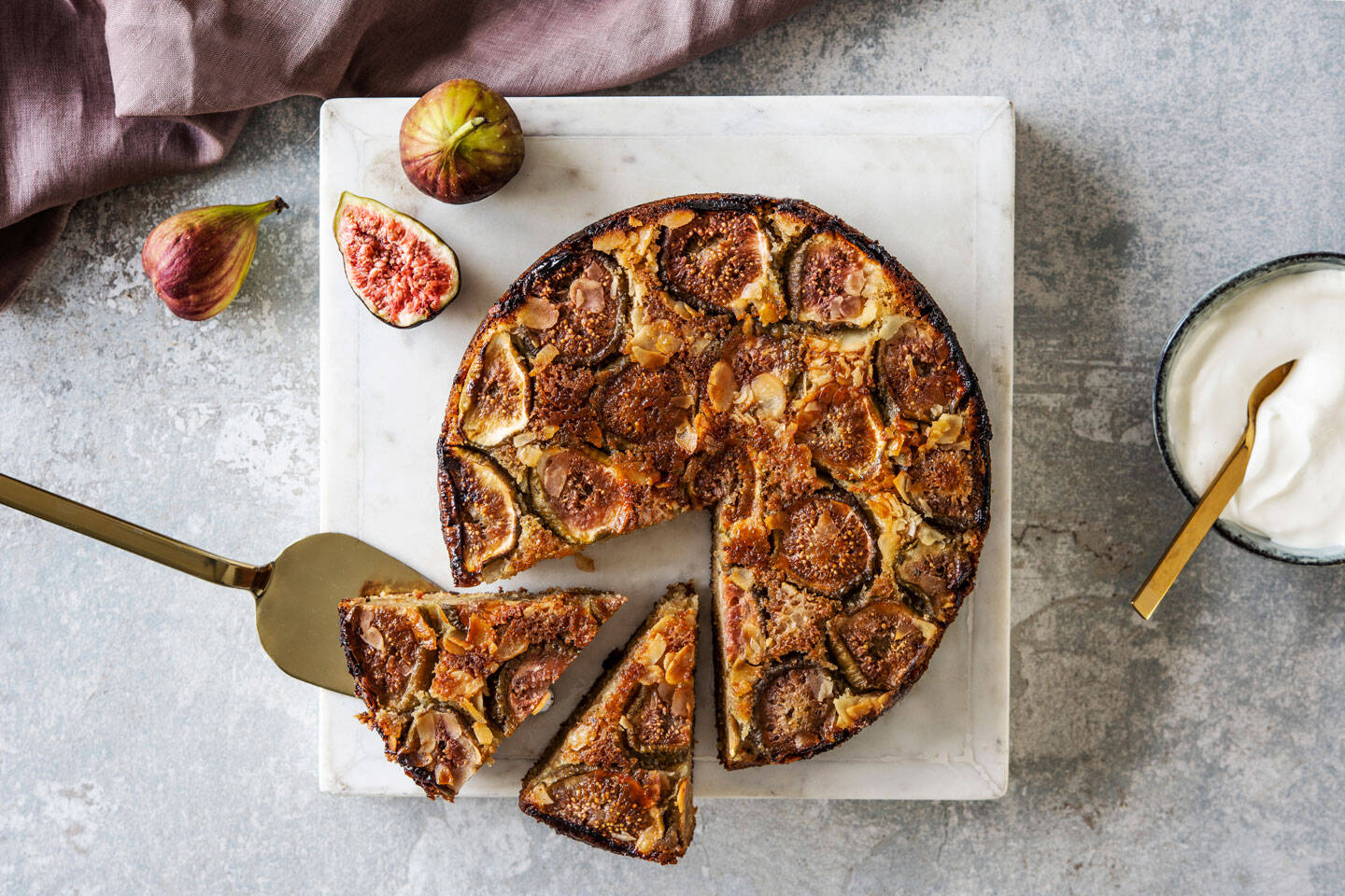 Luumucrumble - Valio Aimo