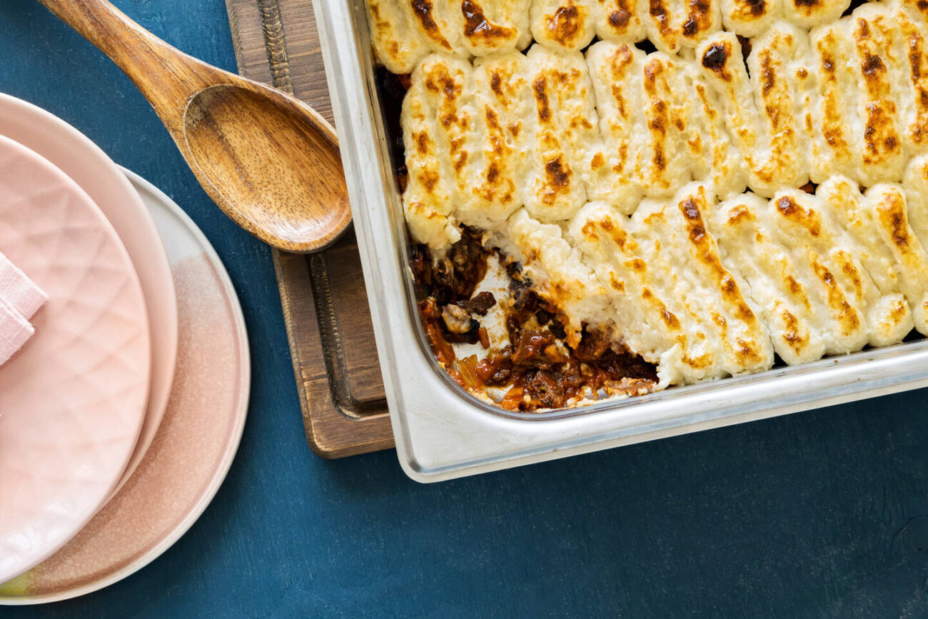 Mausteliemessä kypsennettyä uunikylkeä - Valio Aimo